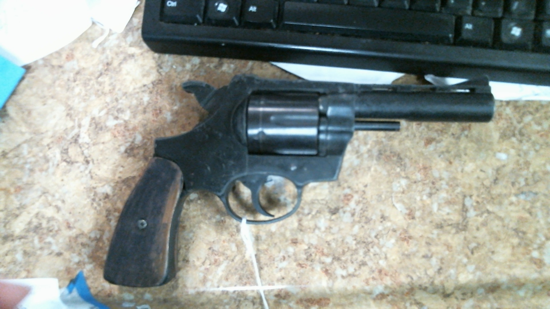 HAND GUN ROHM 38 SPECIAL, #FF379129, .38 SP, REVOLVER; WOOD GRIPS ...